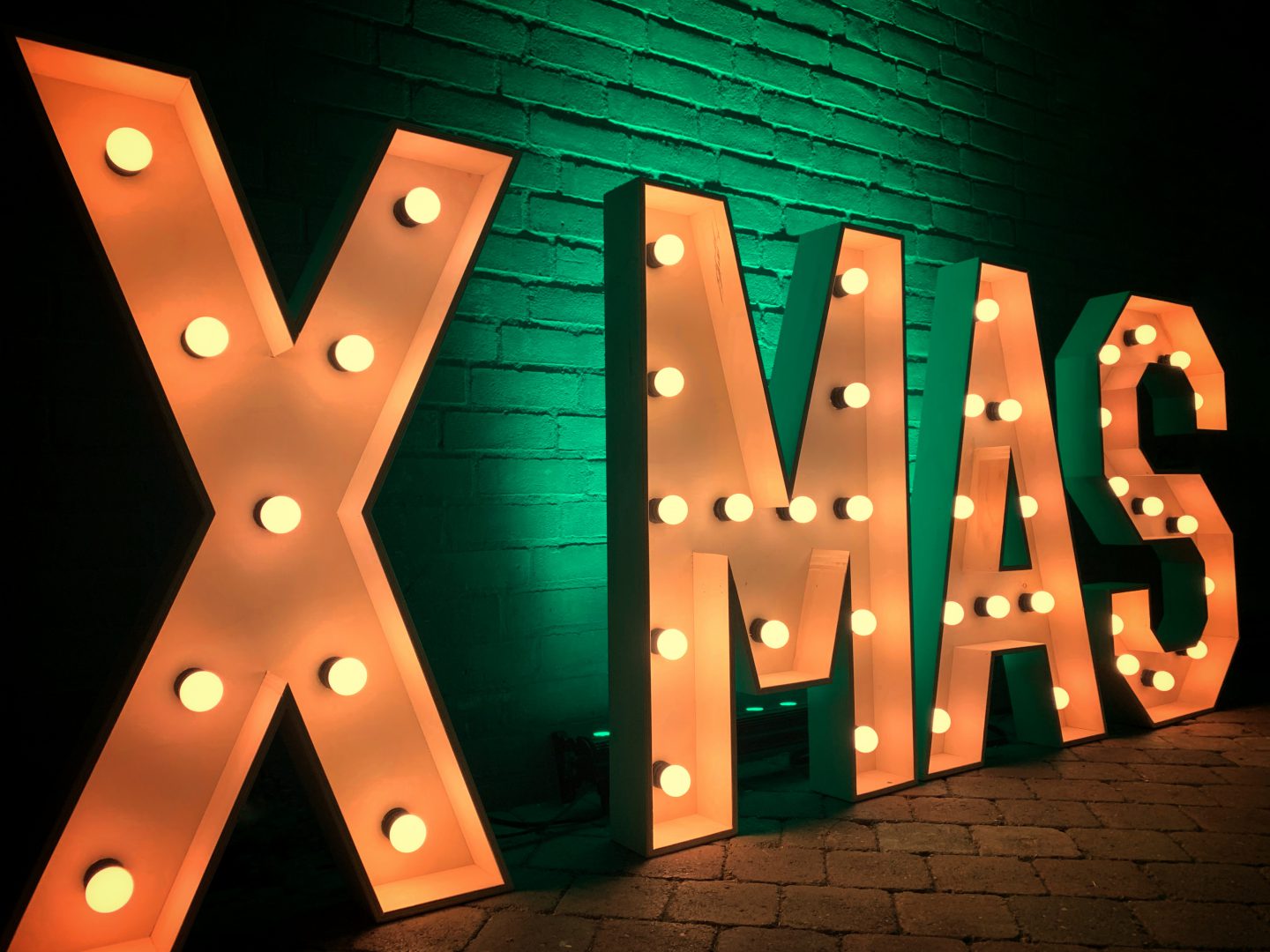 Grote Verlichte Letters Huren | XL Lichtletters